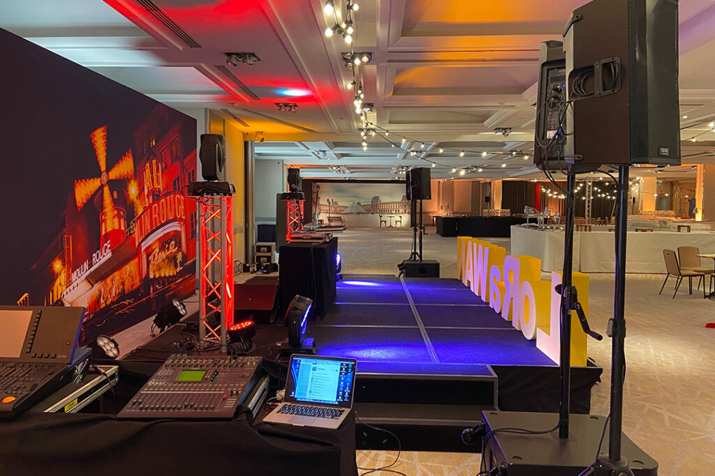 Location Scène et Podium - Denis Power Group